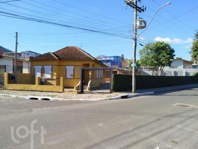 Casa à venda em Cel. Aparicio Borges com 143 m², 3 quartos, 1 suíte, 2 vagas