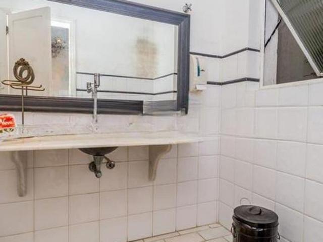 Casa à venda em Centro com 220 m², 4 quartos, 3 vagas