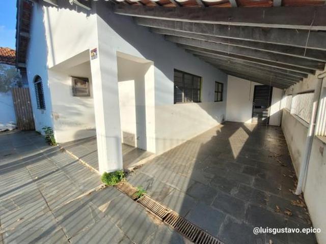 Casa à venda em Centro Iperó: 2 dormitórios, 1 suíte, 200m² por R$ 254.000