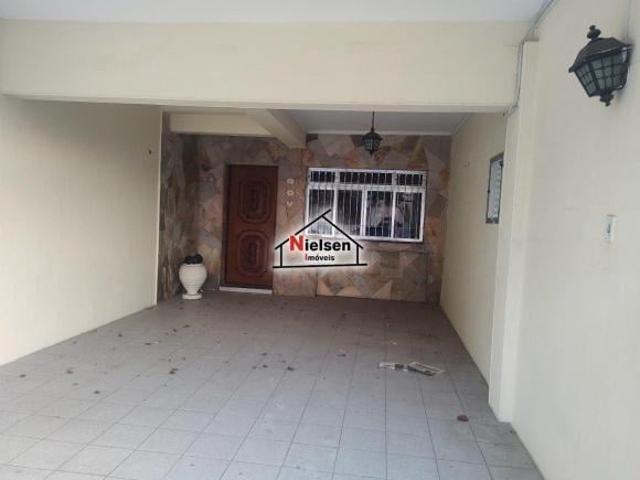 Casa à venda em Cerâmica