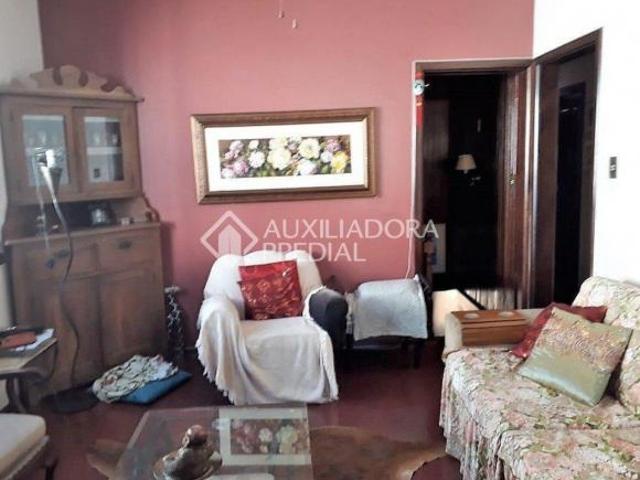 Casa à venda em Chácara das Pedras, Porto Alegre