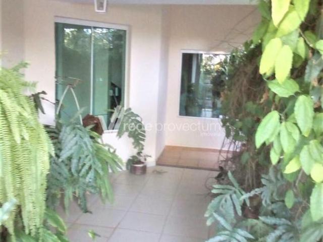 casa à venda em Chácara Flora