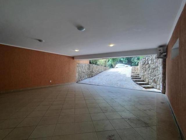 Casa à venda em Chácara Prado com 5 suítes