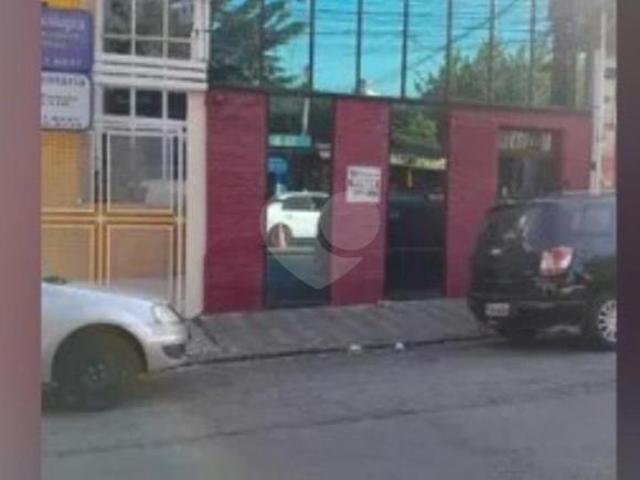 Casa à venda em Chácara seis de outubro SP