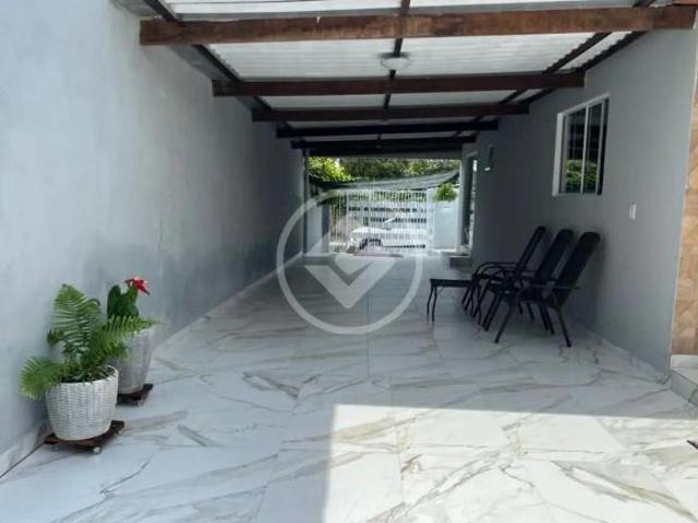 CASA A VENDA EM CHAPADA DOS GUIMARÃES VALOR DE R$430.000,00 EM PORCELANATO E COM PISCINA CHAPADA