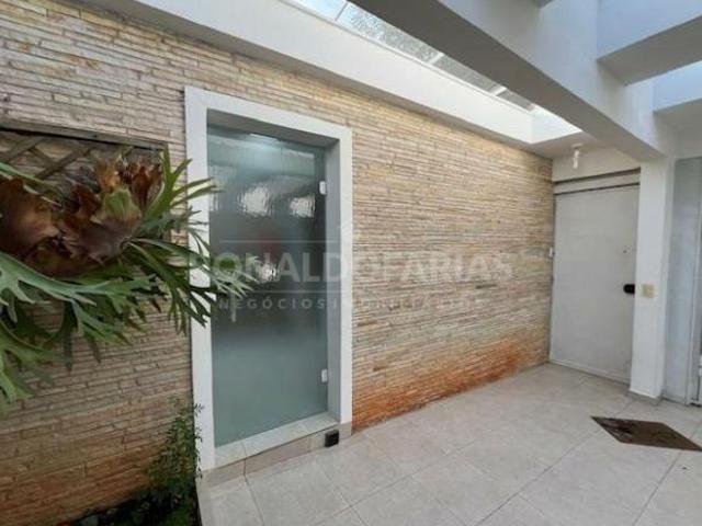 Casa alto padrão à venda no City Campo Grande Zona Sul