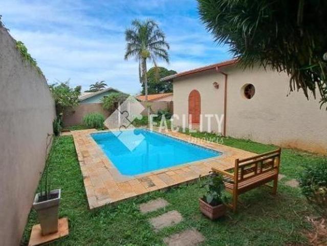 casa à venda em Cidade Universitária