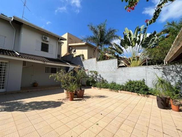 casa à venda em Cidade Universitária