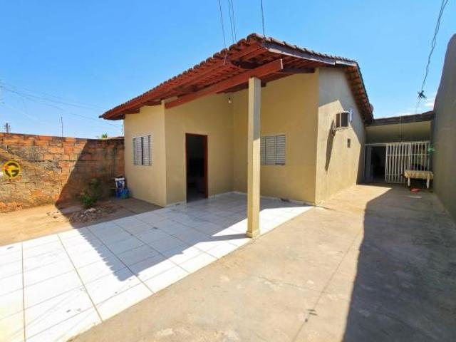 CASA À VENDA em CIDADE, VERA CRUZ, 3 QUARTOS, 2 BANHEIROS. ACEITA FINANCIAMENTO MINHA CASA MINHA VID