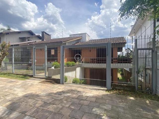 Casa à venda em Cinqüentenário