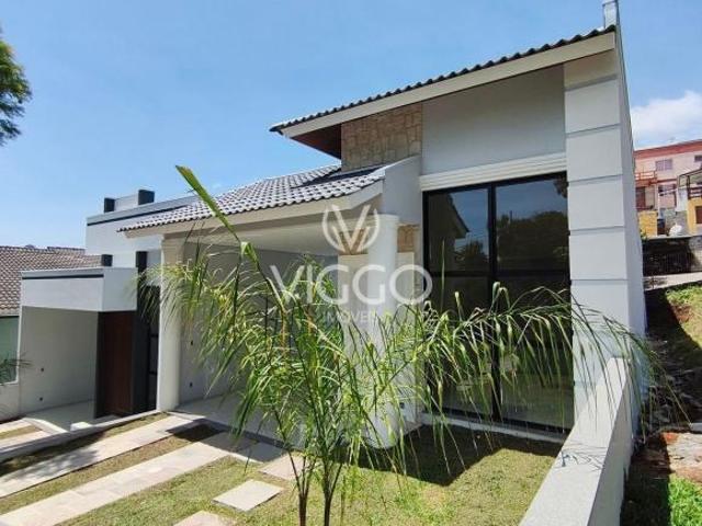 Casa à venda em Cruzeiro