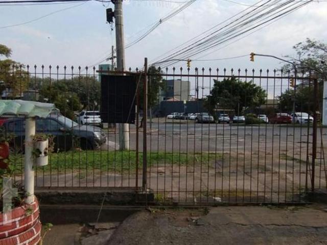 Casa à venda em Cristal com 100 m², 2 quartos, 3 vagas