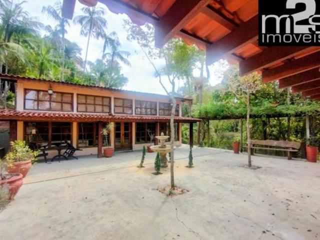 Casa à venda em Cunha SP, Vila Rica: 6 quartos, 2 suítes, 4 salas, 3 banheiros, 500m² de área toda a