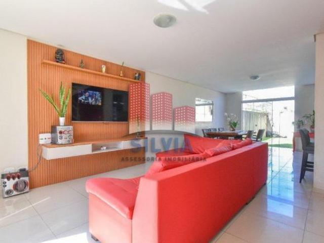 Casa à venda em Curitiba