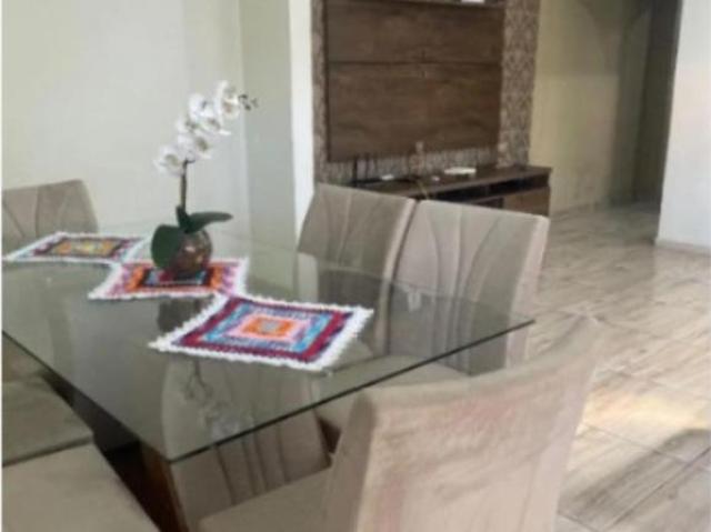 Casa à venda em Curitiba PR, Campo de Santana: 3 quartos, 2 banheiros, 2 vagas, 160m² de área