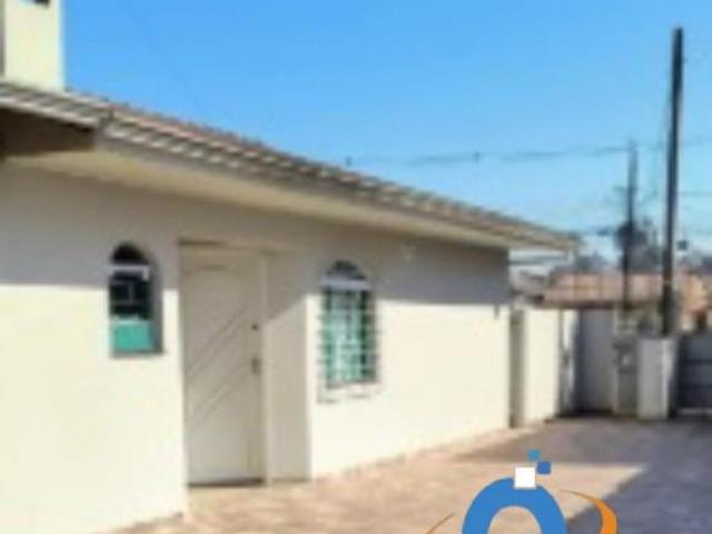 Casa à venda em Curitiba PR, Bairro Alto: 3 quartos, 1 suíte, 1 sala, 3 banheiros, 5 vagas de garage