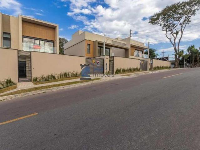 Casa à venda em Curitiba, Uberaba, com 3 quartos, 145m²