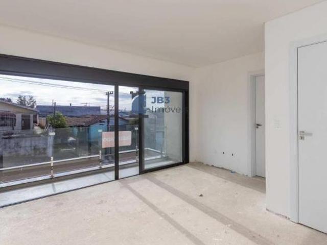 Casa à venda em Curitiba, Uberaba, com 3 quartos, 145m²