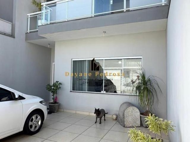 Casa à venda em Americana SP no Jardim Terramérica II com 3 quartos, 1 suíte, 2 salas e 160m² de áre