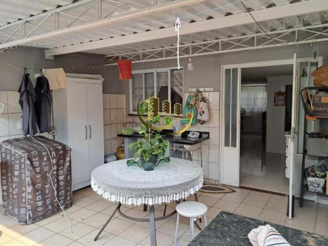 Casa à venda em Americana SP, Cidade Jardim II: 2 quartos, 1 suíte, 2 salas, 3 banheiros, 1 vaga, 10