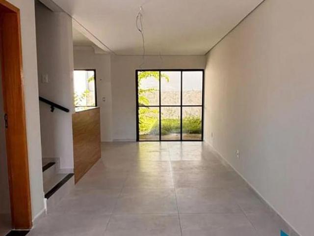 Casa à venda em Adeodato