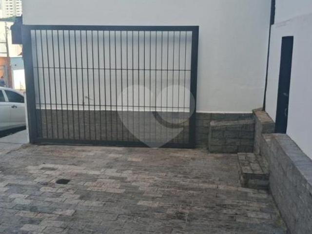 Casa à venda em Água fria SP