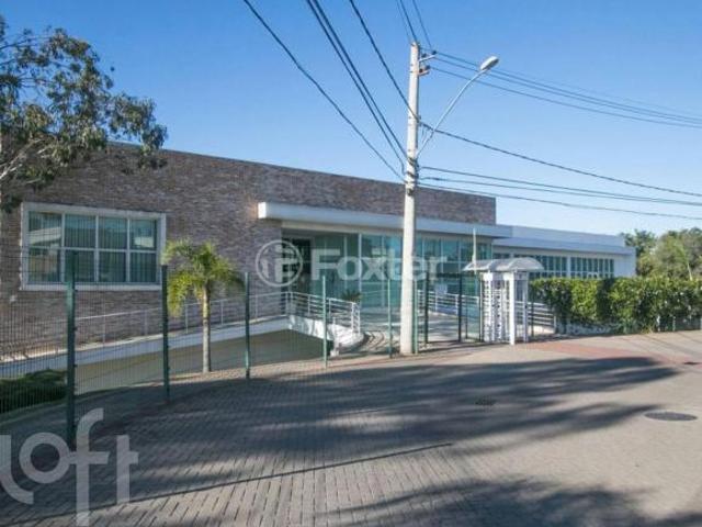 Casa à venda em Agronomia com 262 m², 4 quartos, 4 suítes, 2 vagas