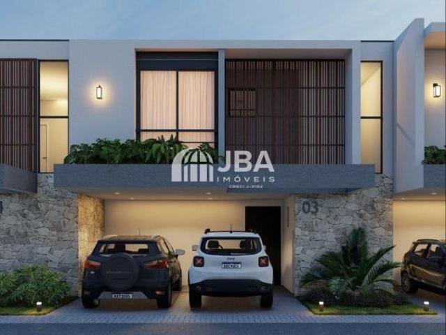 Casa à venda em Ahú