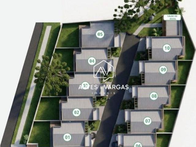 Casa à venda em Ahú