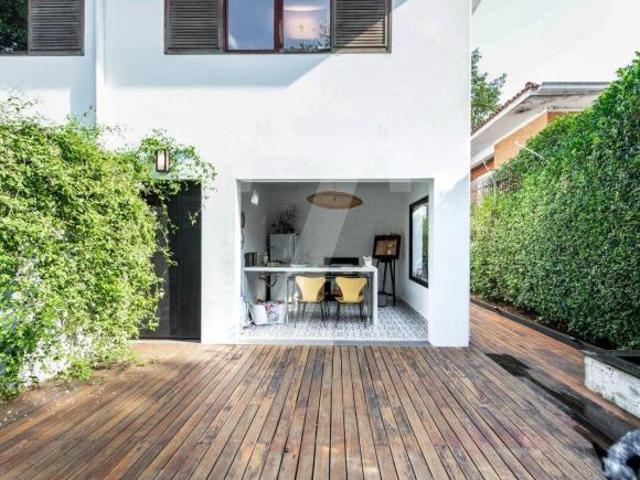 Casa à venda em Alto de Pinheiros