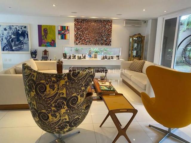 Casa a venda em Alto de Pinheiros!