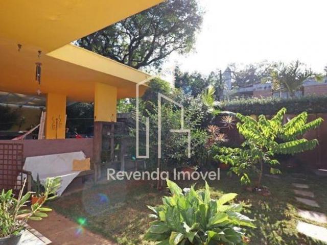 Casa à venda em Alto de Pinheiros, São Paulo