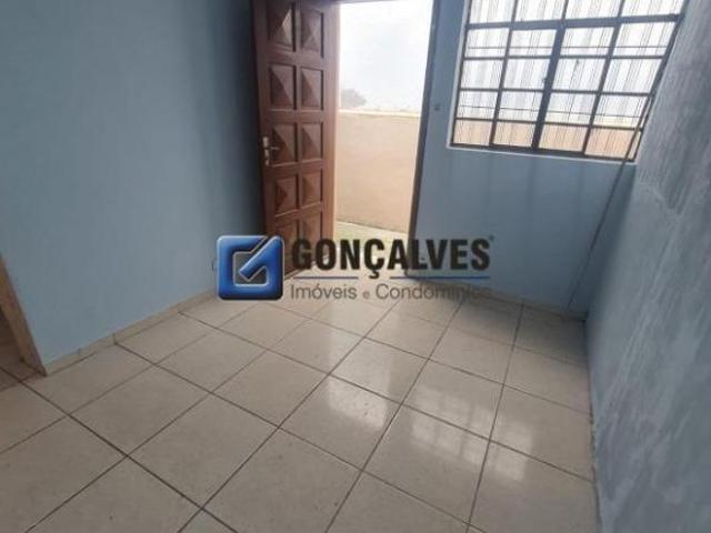 Casa à venda em Alves Dias, São Bernardo do Campo 1 quarto, 2 vagas, 137,75 m²