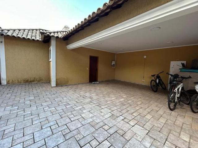 Casa à Venda em Aldeia da Serra