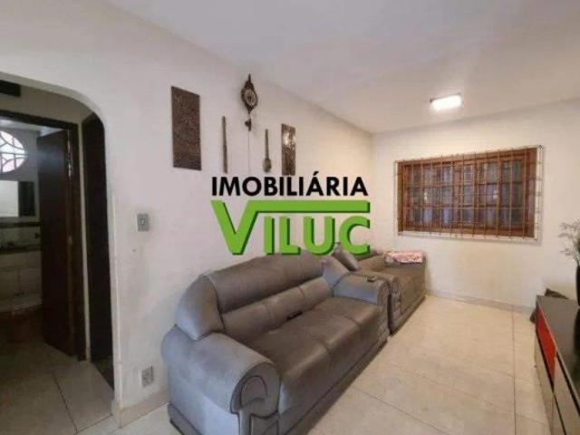 Casa à venda em Alípio de Melo