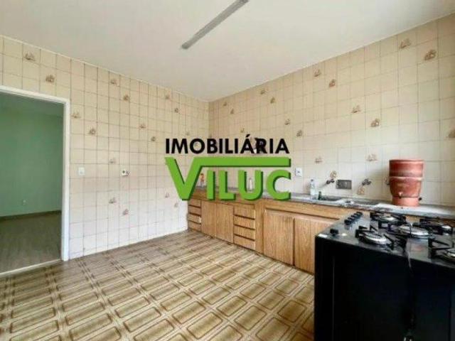 Casa à venda em Alípio de Melo