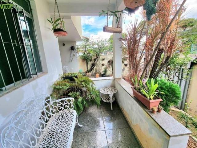 Casa à venda em Alípio de Melo