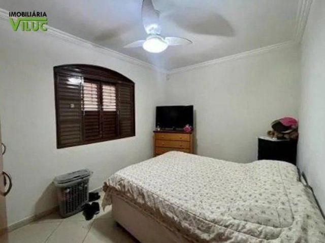 Casa à venda em Alípio de Melo