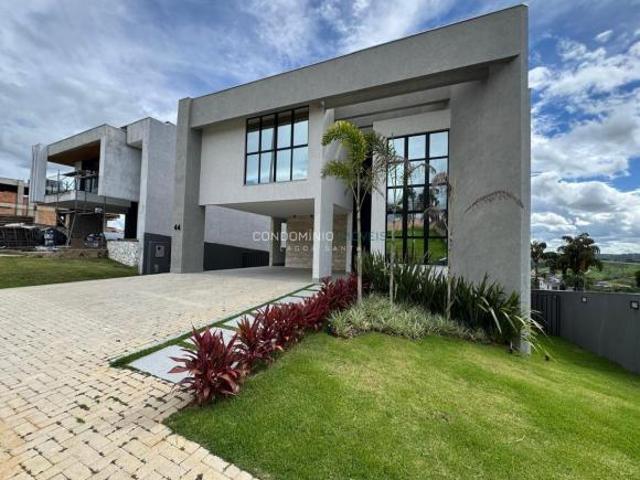 Casa à venda em Alphaville