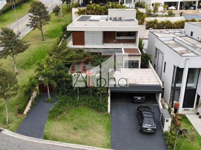 Casa à venda em Alphaville