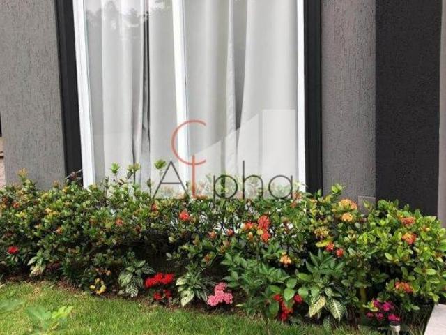 Casa à venda em Alphaville