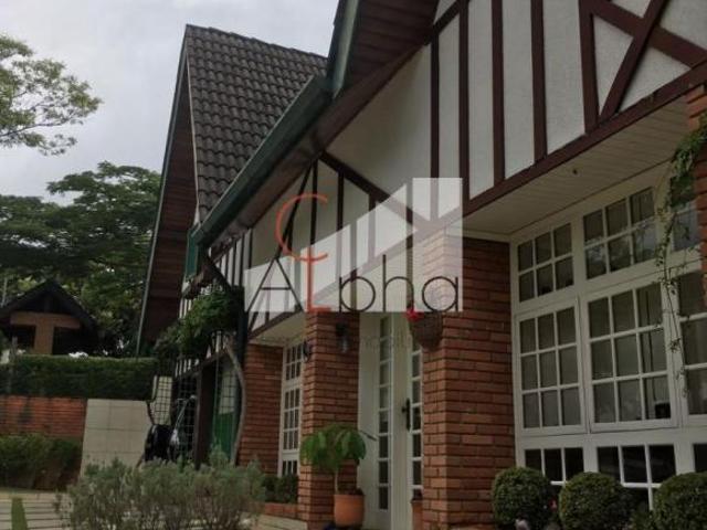 Casa à venda em Alphaville
