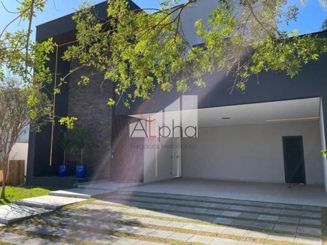 Casa à venda em Alphaville