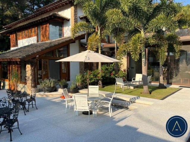 Casa à venda em Alphaville