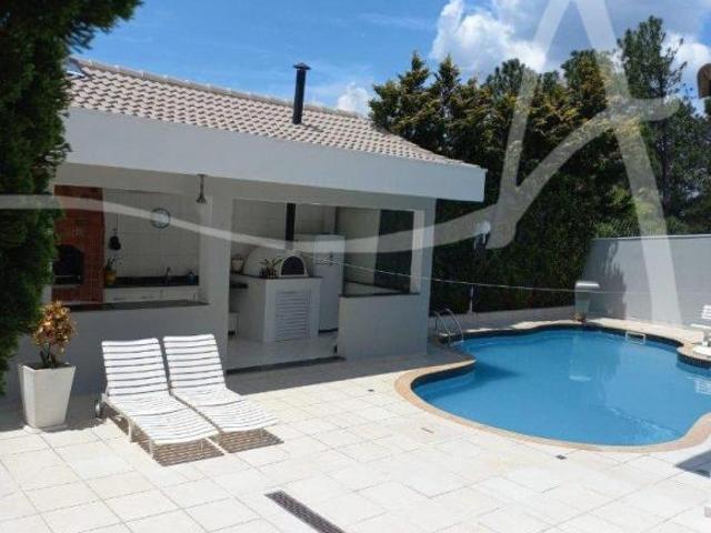 Casa à venda em Alphaville