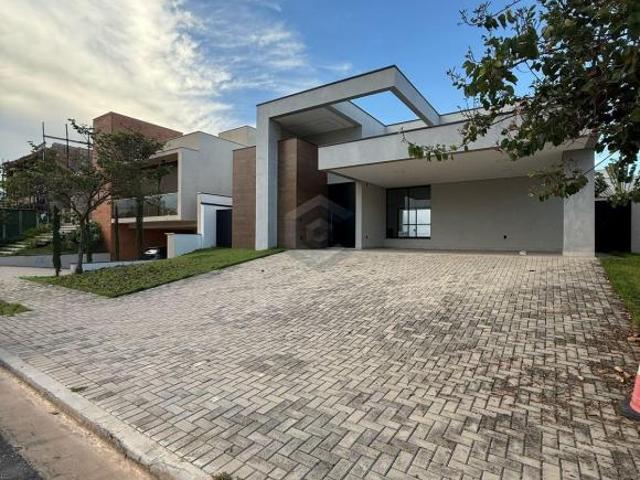 Casa à Venda em Alphaville 3 Votorantim | 3 Suítes