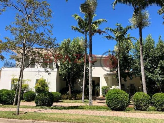 Casa à Venda em Alphaville Campinas