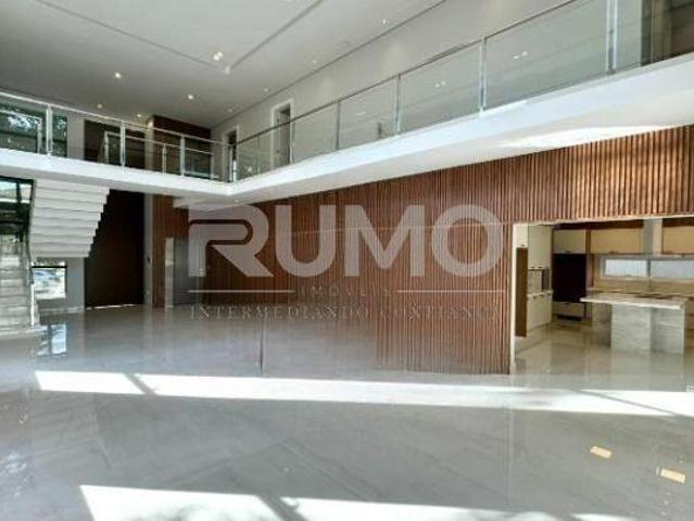 Casa à venda em Alphaville Campinas com 4 suítes