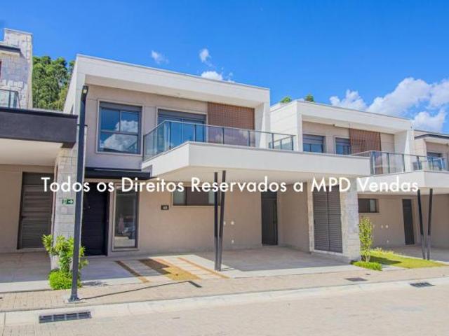 Casa á venda em Alphaville com 3 suítes, 2 vagas, já pronta, Origem MPD. M
