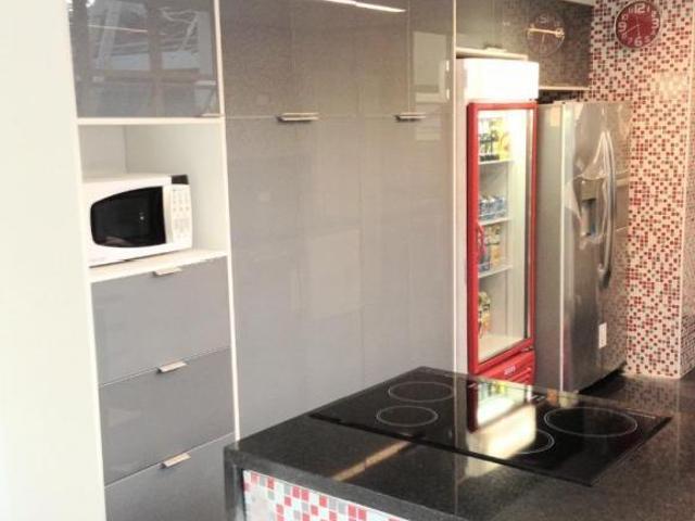 Casa à venda em Alphaville com 620m² 6 dormitórios 6 suítes 8 banheiros 6 vagas